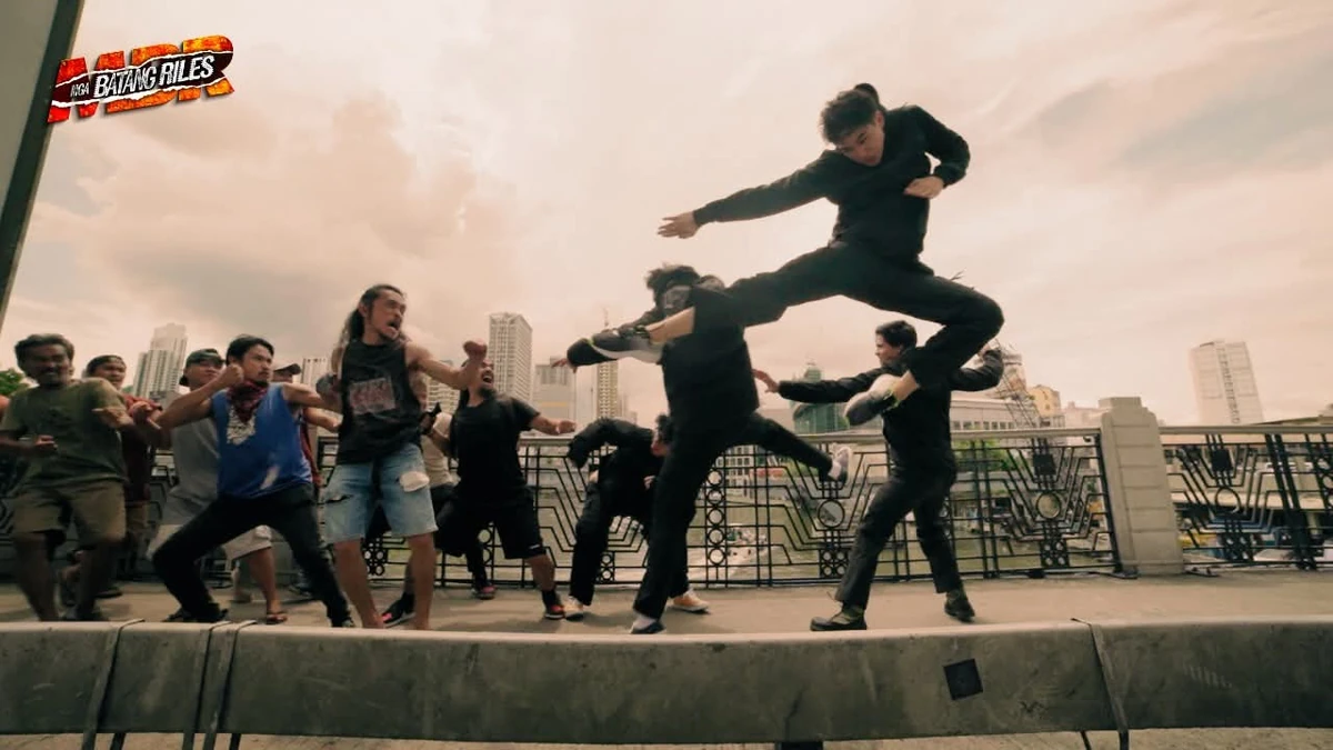 Caitlyn Stave | Mga Batang Riles Wiki | Fandom