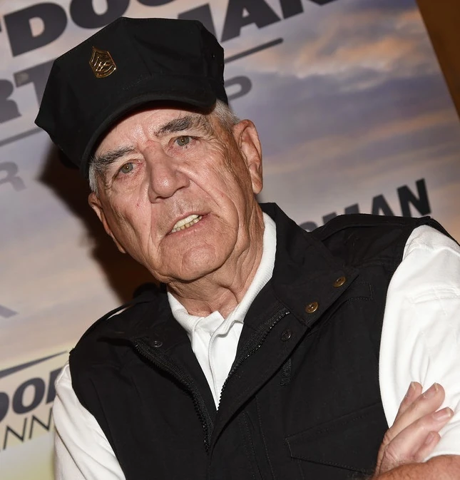 R Lee Ermey