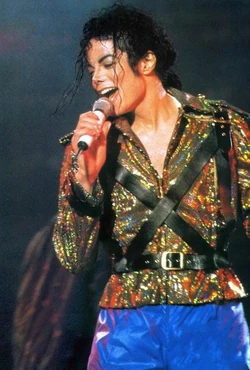 Michael Jackson Dangerous Tour Michael Jackson Ships 1,000 Yards Of
