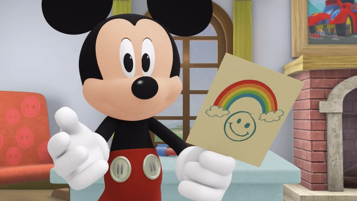 DIY Card Making | Mickey and Friends Wiki | Fandom
