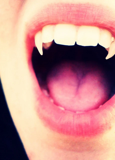 Fangs | Midnight Reflections Wiki | Fandom