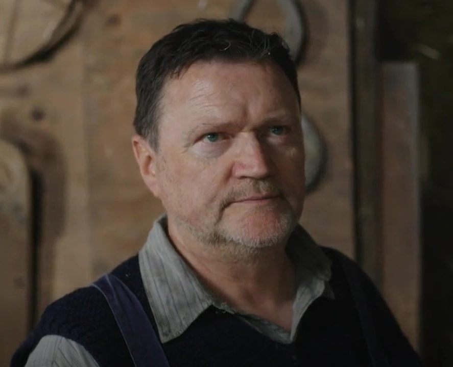 Pat Lochlin | Midsomer Murders Again Wiki | Fandom