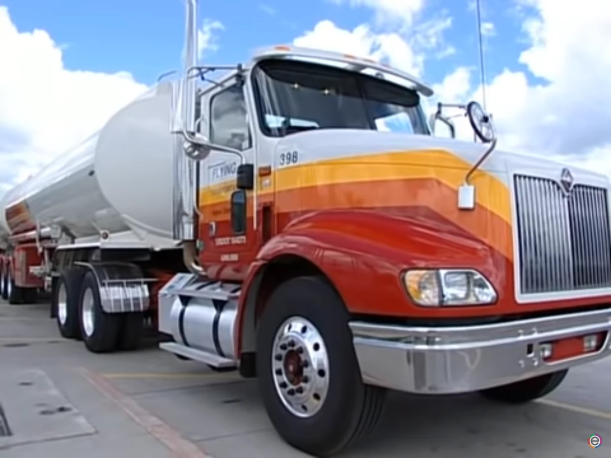 Tanker | Mighty Machines Wikia | Fandom