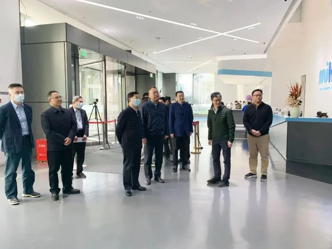 Vice Chairman Wu Xinbao Visits miHoYo | MiHoYo Wiki | Fandom