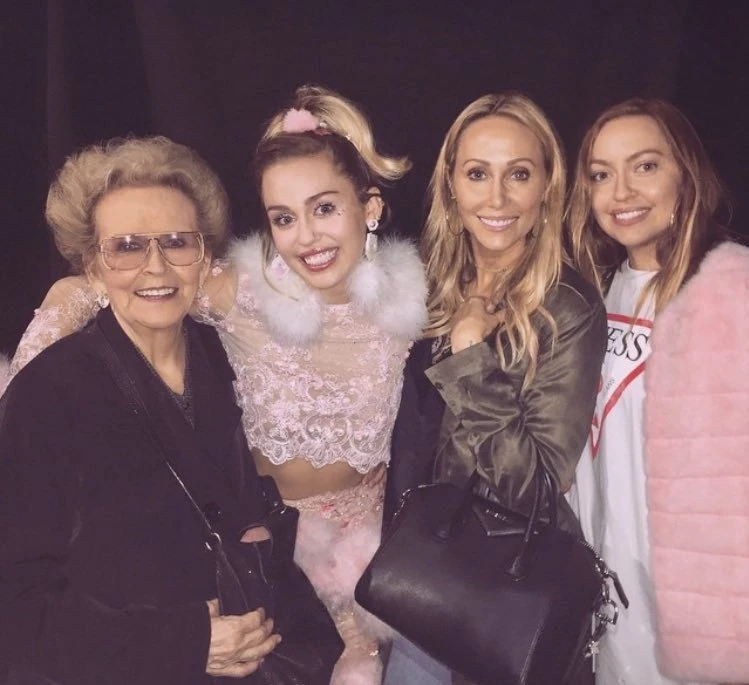Loretta Finley | Miley Cyrus Wiki | Fandom