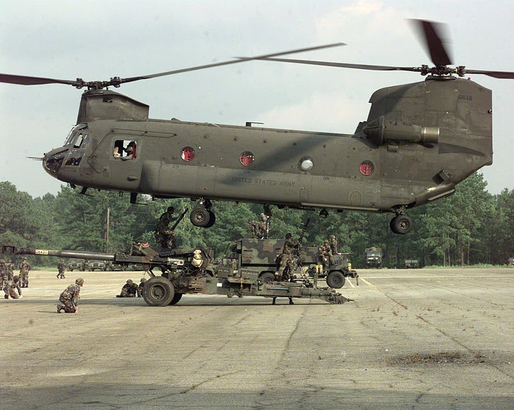 CH-47 Chinook | Militar Wiki | Fandom