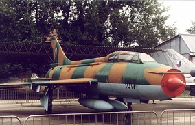 Sukhoi Su-7 Fitter | Military Wiki | Fandom