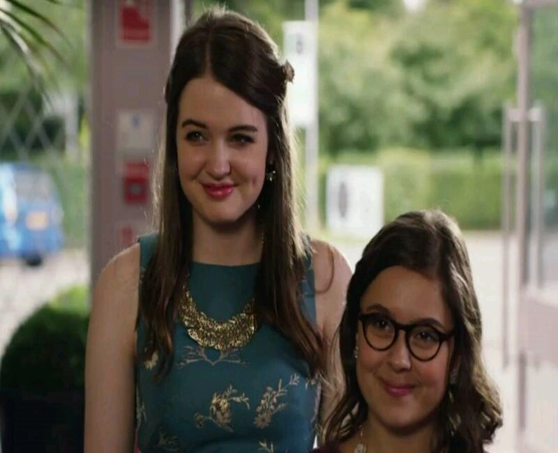 Lauren and Millie | Millie Inbetween Wikia | Fandom