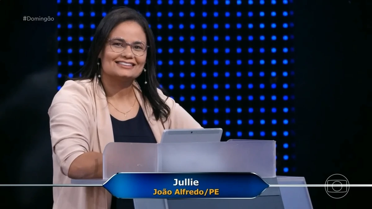 Jullie Dutra | Who Wants To Be A Millionaire Wiki | Fandom