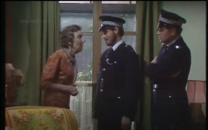 Miss Partridge's flat | Mind Your Language Wiki | Fandom