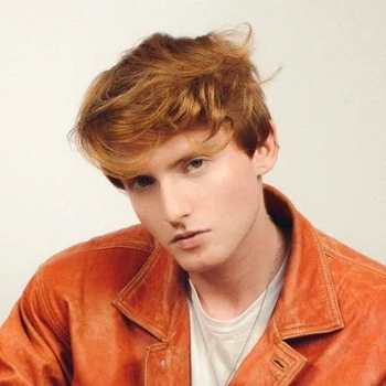 Elliott | Wiki Miraculous Ladybug | Fandom