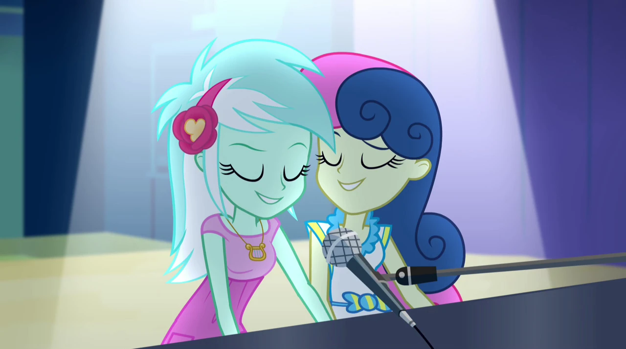 Equestria Girls Lyra And Bon Bon