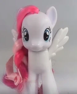 Diamond Rose (Just Different) | Mlpstopmotion Wiki | Fandom