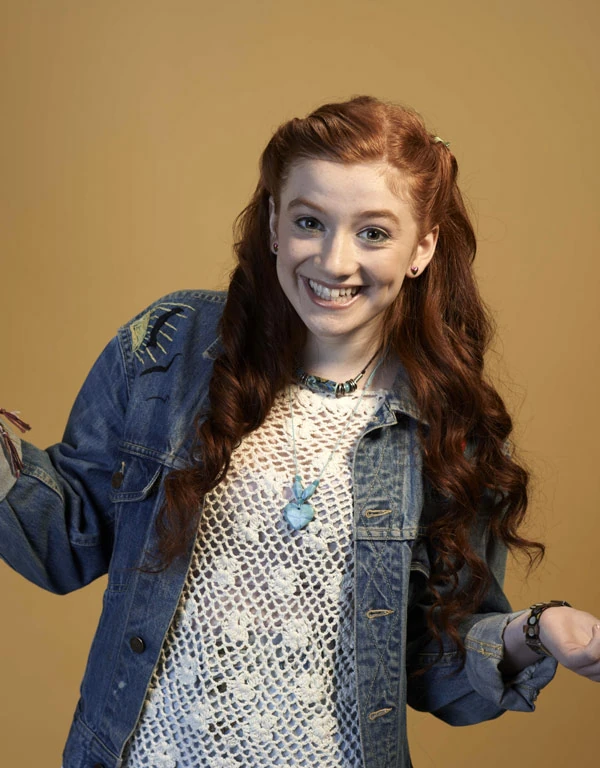 Izzy | My Mad Fat Diary Wiki | Fandom