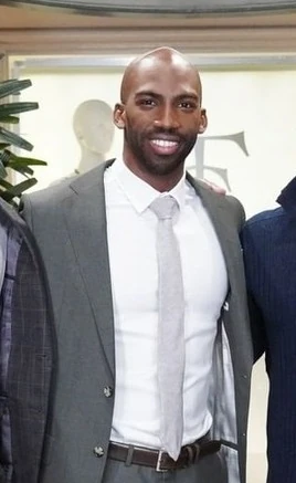 James (2022) | Moda na sukces Wiki | Fandom