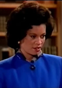 Valerie Cooper | Moda na sukces Wiki | Fandom