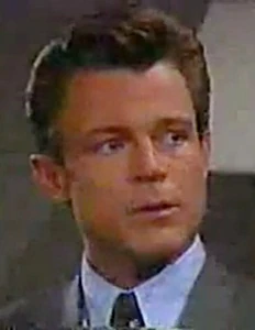 Jay Garvin | Moda na sukces Wiki | Fandom