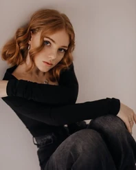 Ivory Nightingale | Model Hogwarts Wiki | Fandom