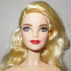 Category:Millie Closed Mouth face sculpt | Model Muse Wiki | Fandom