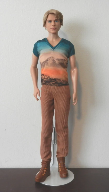 Model 16 | Model Muse Wiki | Fandom