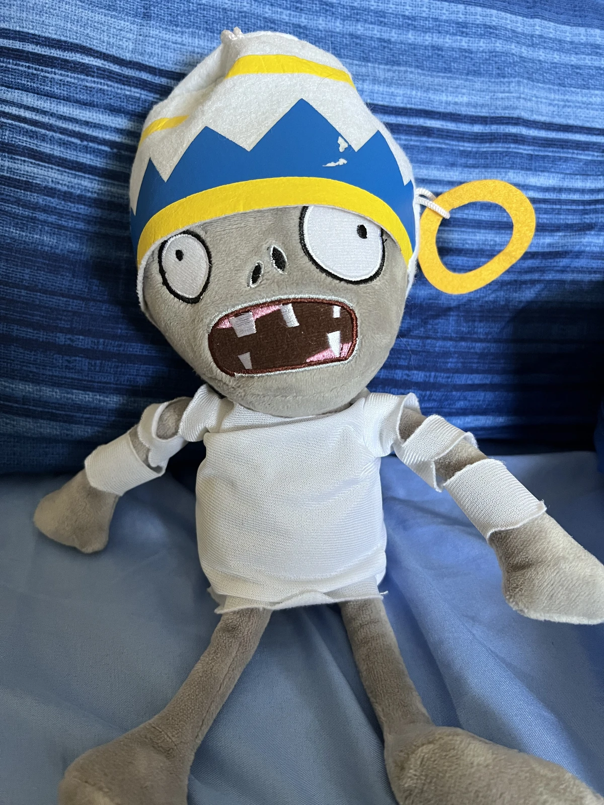 Buckethead Mummy Zombie(YCC) | Modern bootleg PVZ plush Wiki | Fandom