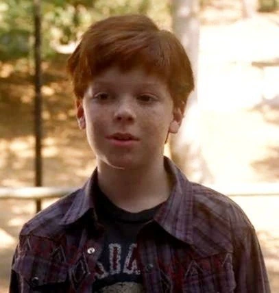 Hugo Weasley | Modern Magic Wiki | Fandom