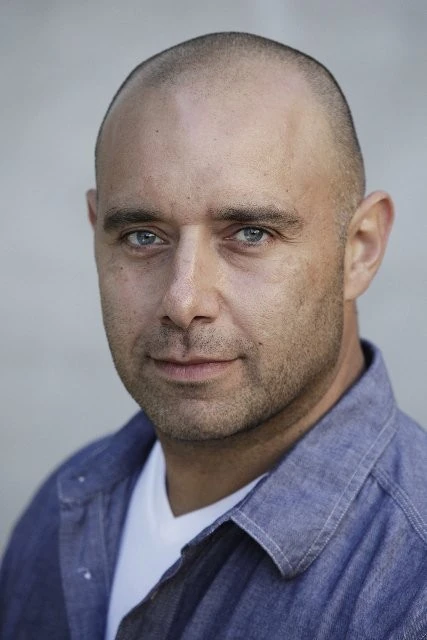 Munda Razooki | Modern Family Wiki | Fandom