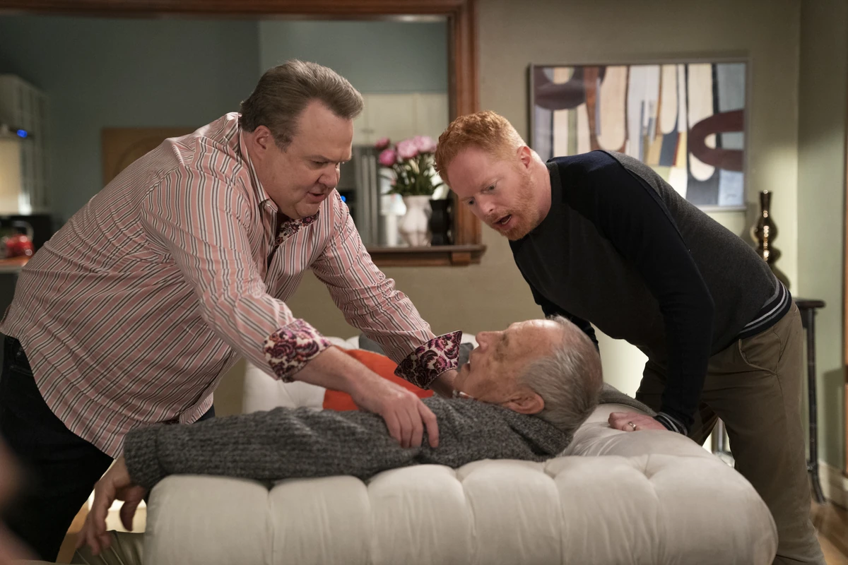 Dead On A Rival | Modern Family Wiki | Fandom