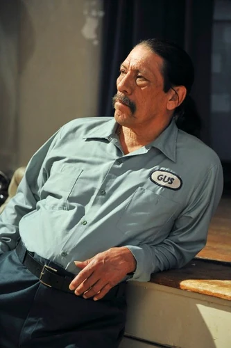 Gus | Modern Family Wiki | Fandom