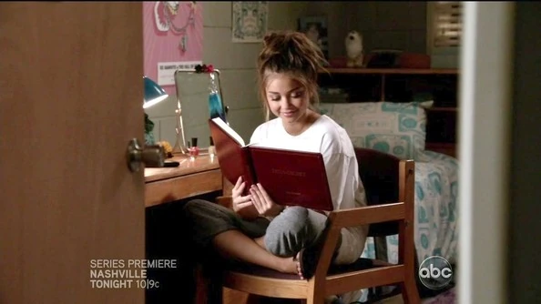 Haley Dunphy's College (Season 4) | Modern Family Wiki | Fandom