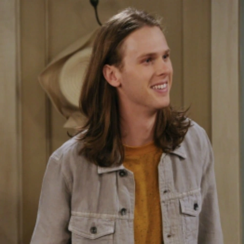 Luke/Gallery | Mom Wiki | Fandom