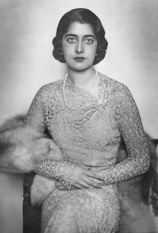 Princess Maria Francesca of Savoy | Monarchy Of The World Wiki | Fandom