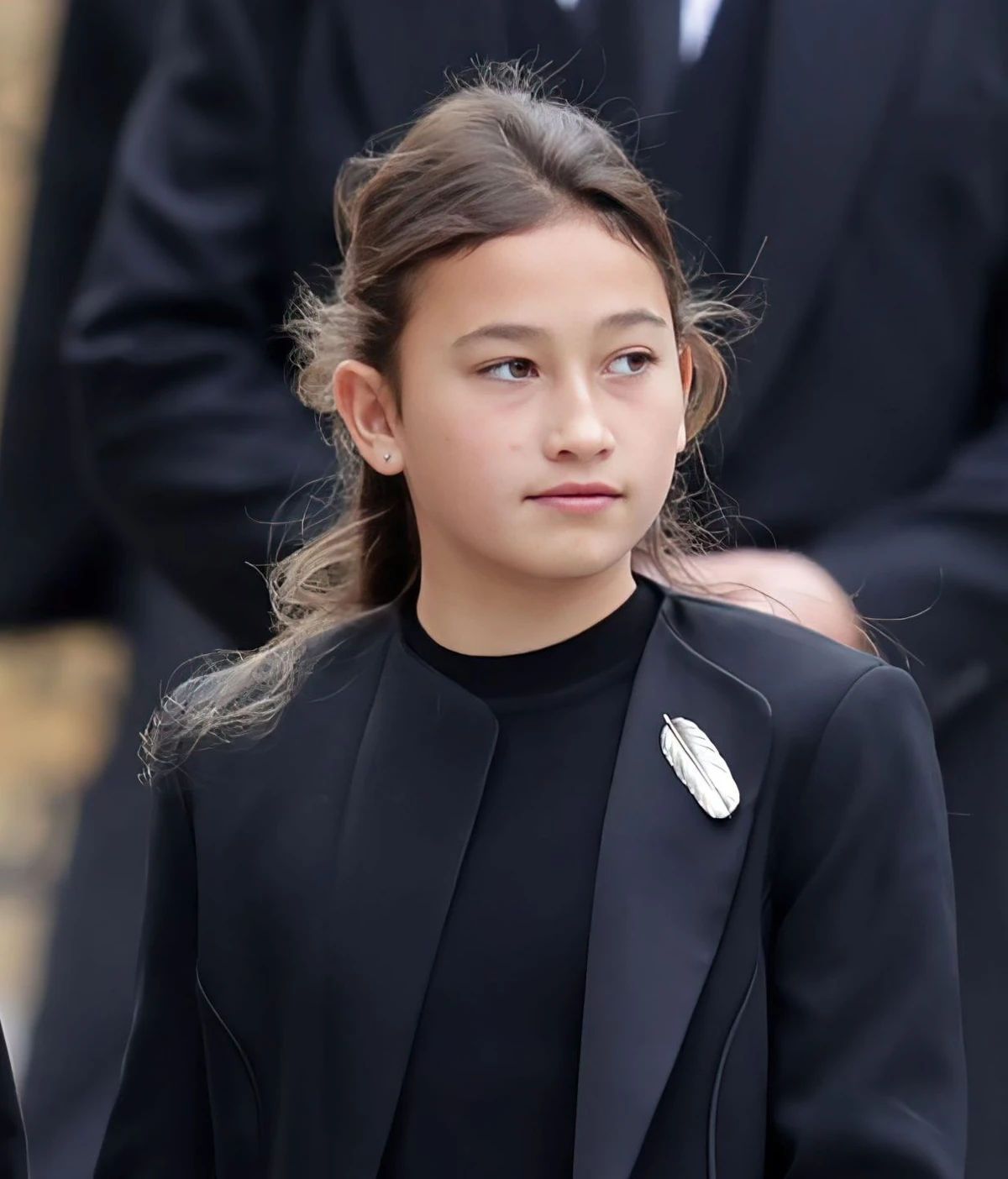 Senna Lewis | Monarchy Of The World Wiki | Fandom