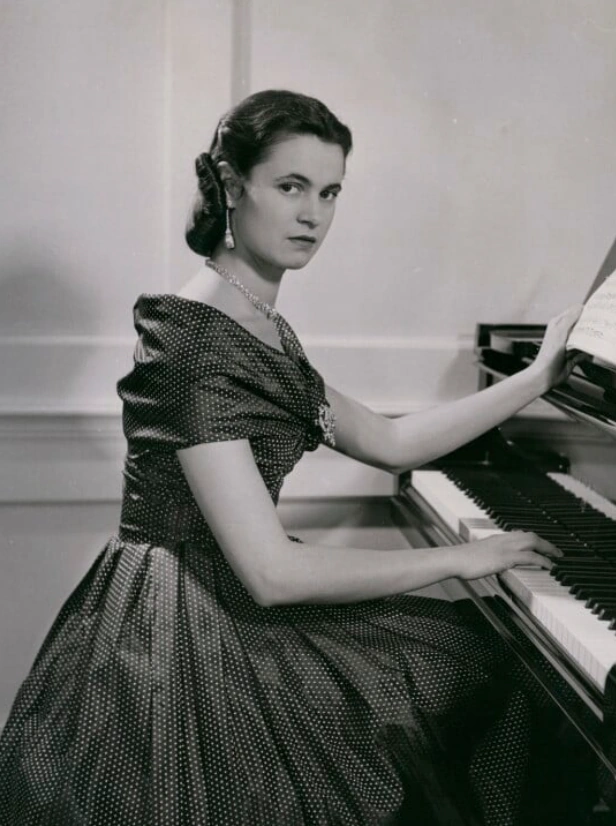 Marion Thorpe | Monarchy Of The World Wiki | Fandom