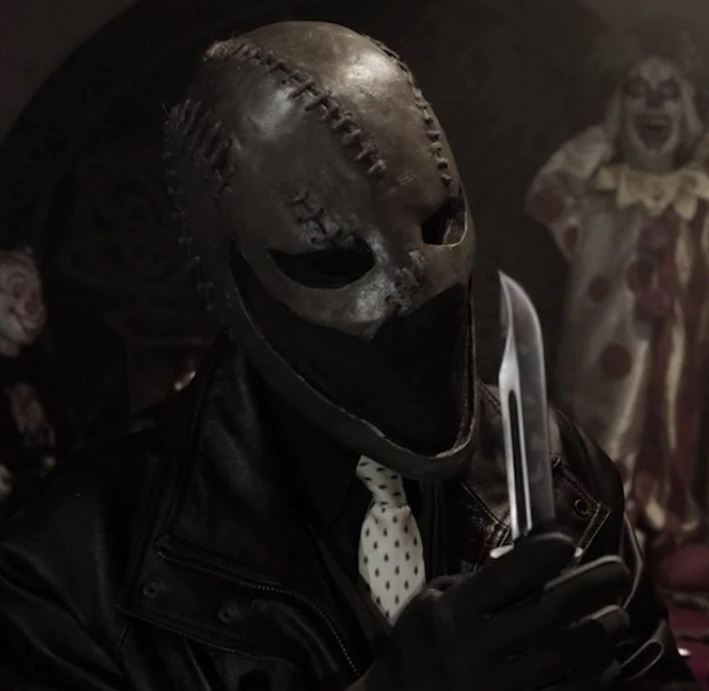 The Laughing Mask | Monster and Slashers Wiki | Fandom