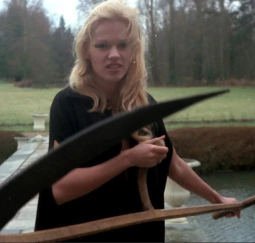 Eva | Monster and Slashers Wiki | Fandom