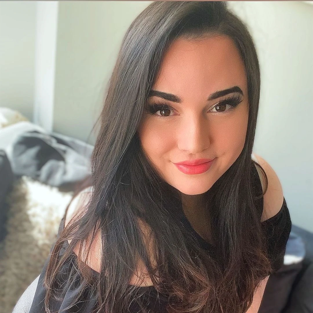 Athena Grey The Singer