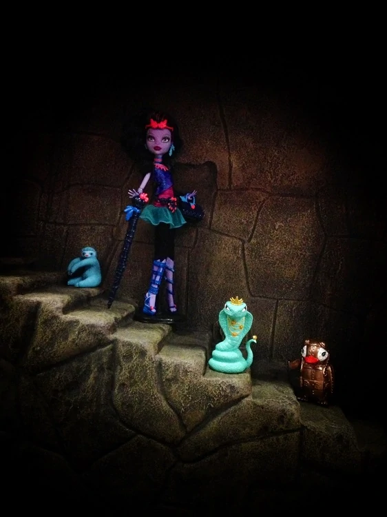 Jane Boolittle (G1)/Merchandise | Monster High Wiki | Fandom