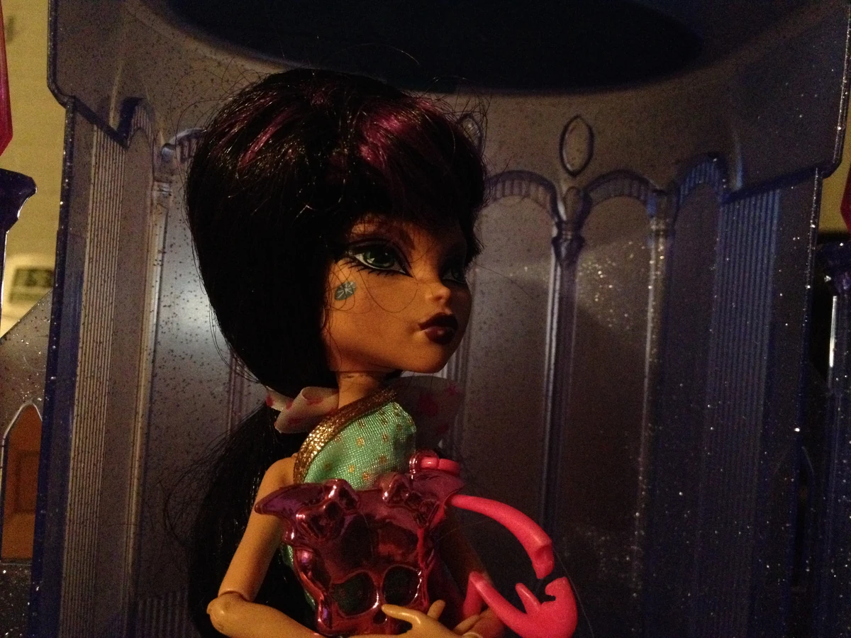 Zira Queen | Monster High Dreams Wiki | Fandom