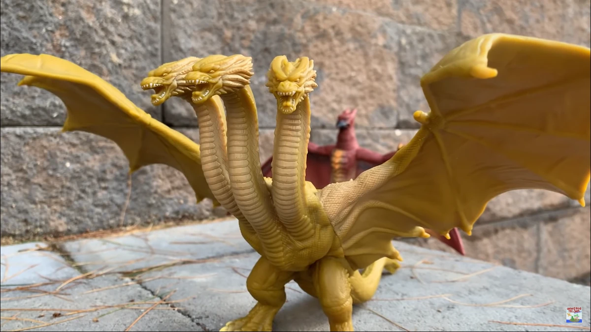 King Ghidorah Junior | Monster Island Buddies Wiki | Fandom