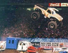 Pontiac 2001 (Show 2) | Monster Trucks Wiki | Fandom