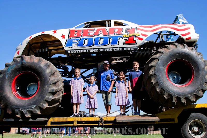 Bear Foot 1 | Monster Trucks Wiki | Fandom