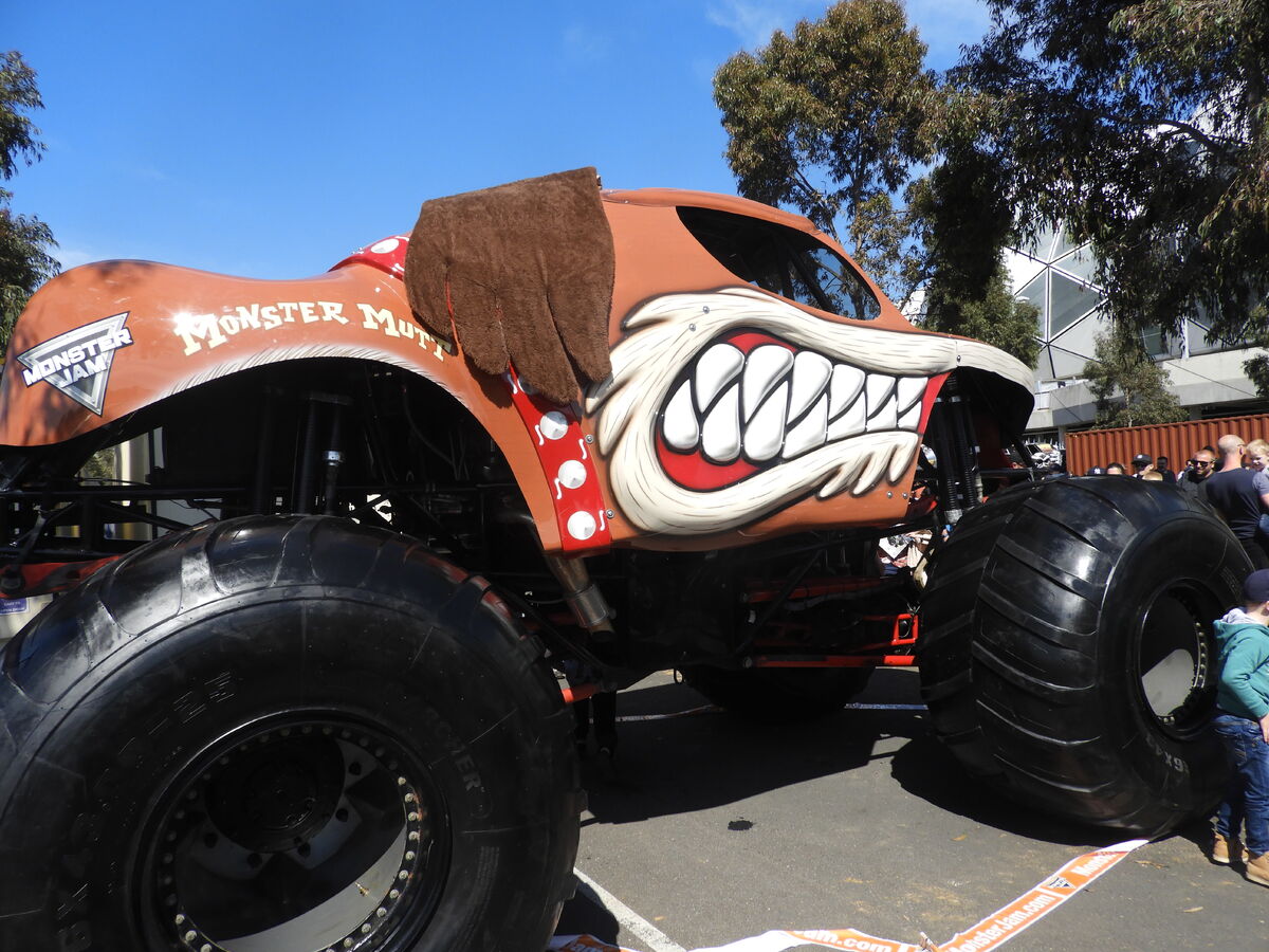Monster Mutt (Monster Events) | Monster Trucks Wiki | Fandom