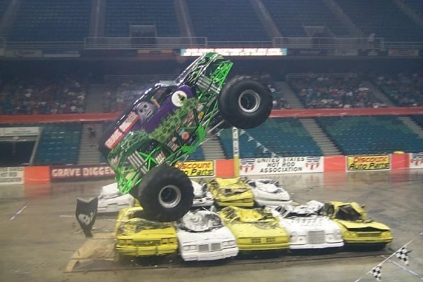 Miami 2001 (Show 2) | Monster Trucks Wiki | Fandom