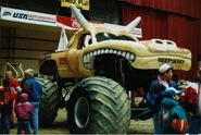 Bulldozer (Wood) | Monster Trucks Wiki | Fandom