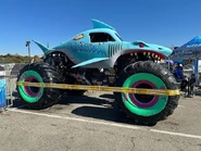 Megalodon Neon | Monster Trucks Wiki | Fandom