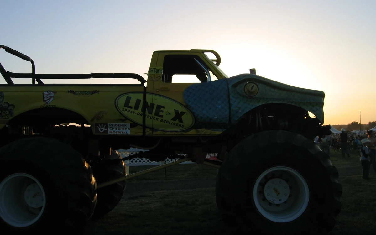 Line-X | Monster Trucks Wiki | Fandom