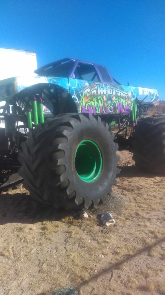 California Quake | Monster Trucks Wiki | Fandom