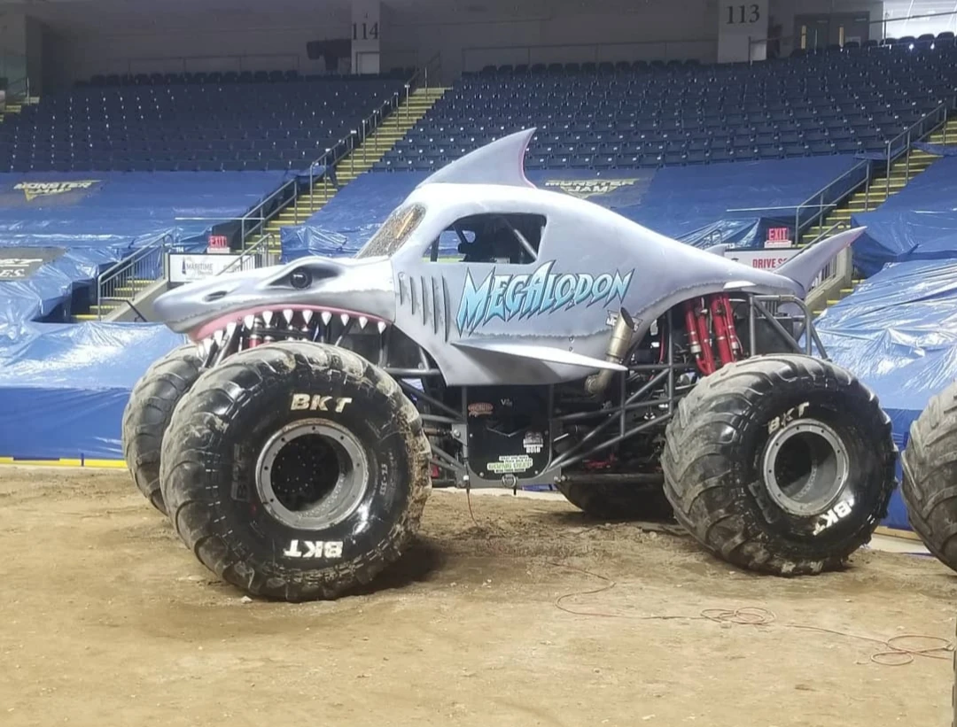 Megalodon (Team Scream) | Monster Trucks Wiki | Fandom