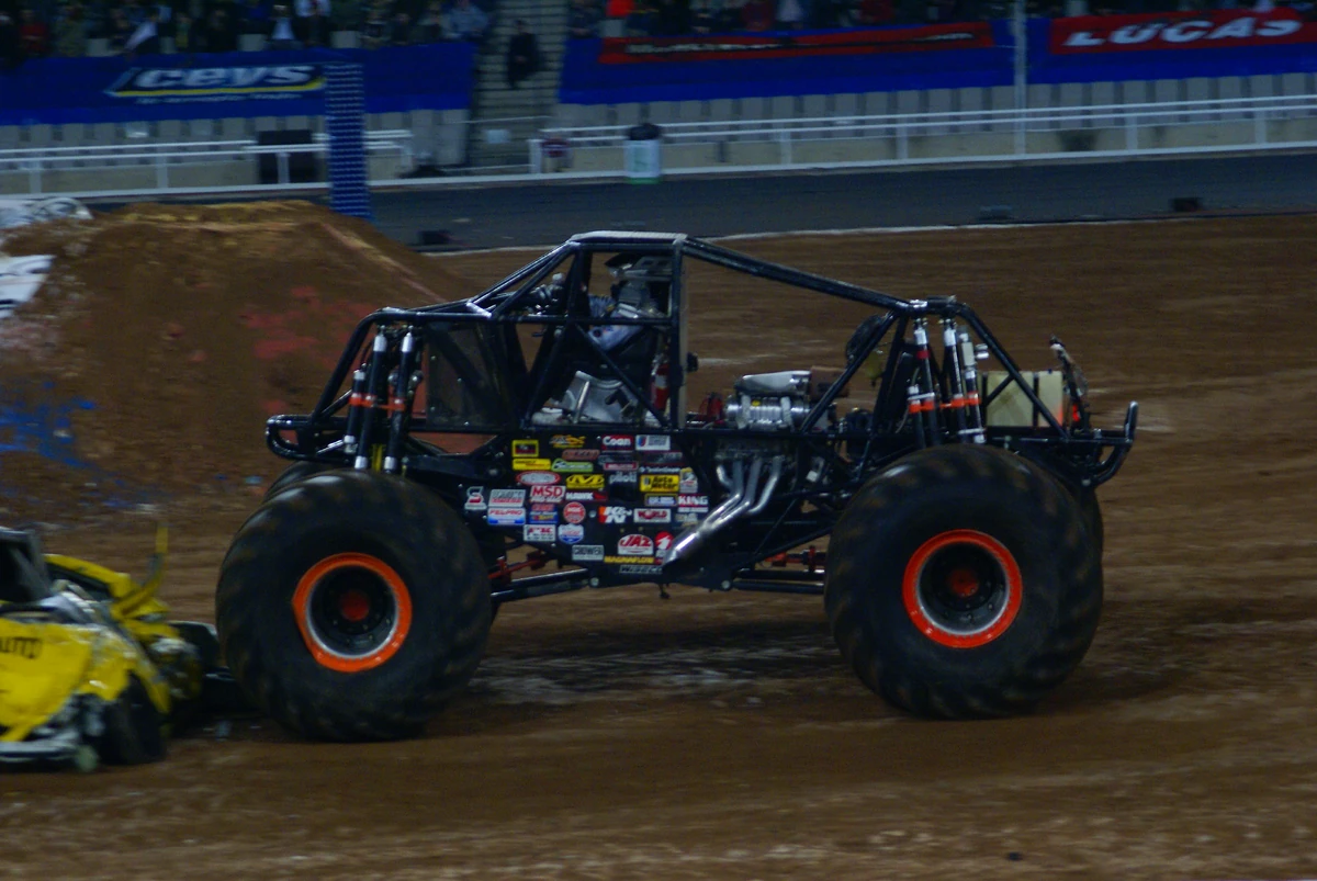 Max-D 4 | Monster Trucks Wiki | Fandom